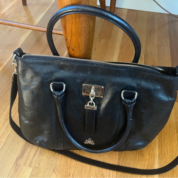 Milli Milliu London | Bags | Milli Milliu London Black Leather Shoulder ...